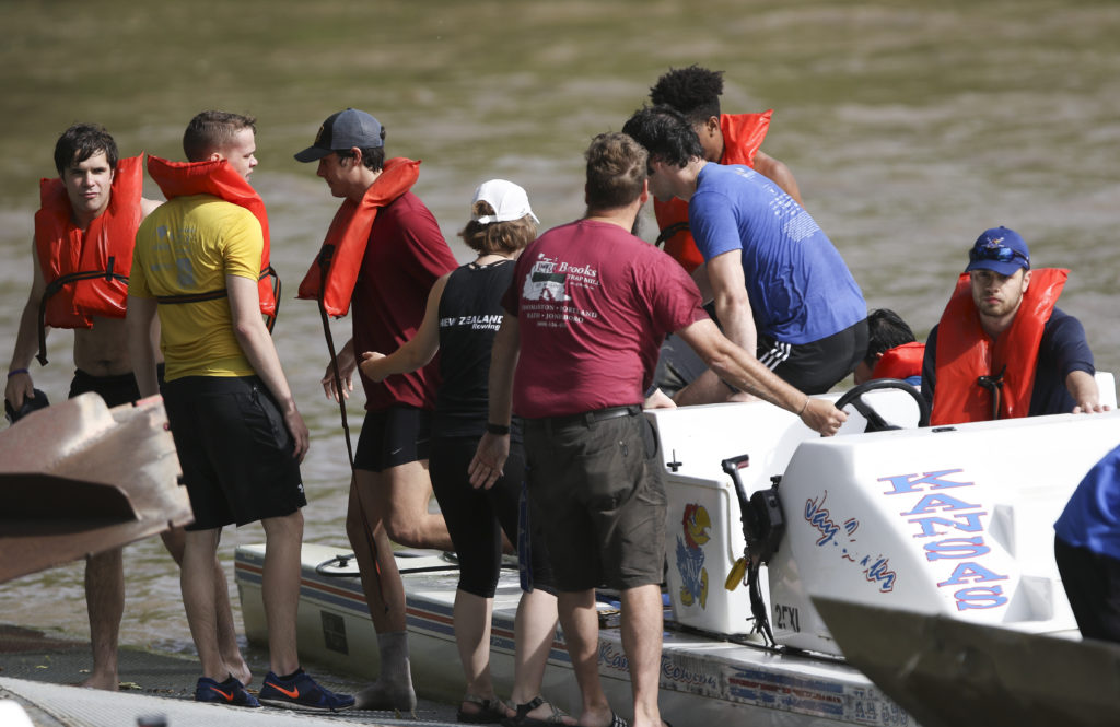 Rowers rescued from Kansas River after boats capsize | News, Sports ...